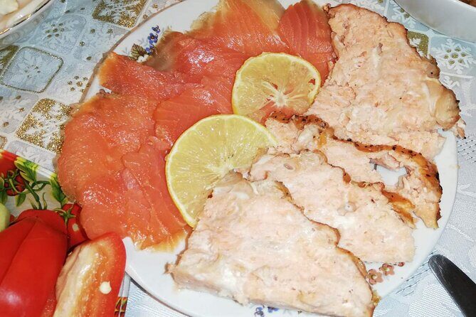 Bergen: Local food tasting & Excursion with a city view from the top - A Deep Dive into the Bergen Experience