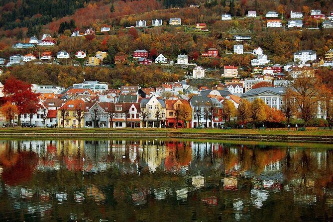 Bergen Private Walking Tour with a Local - Key Points