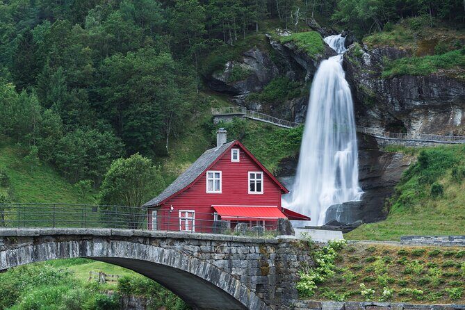 Bergen : Private Waterfalls and Wonders Tour in Norway - Key Points