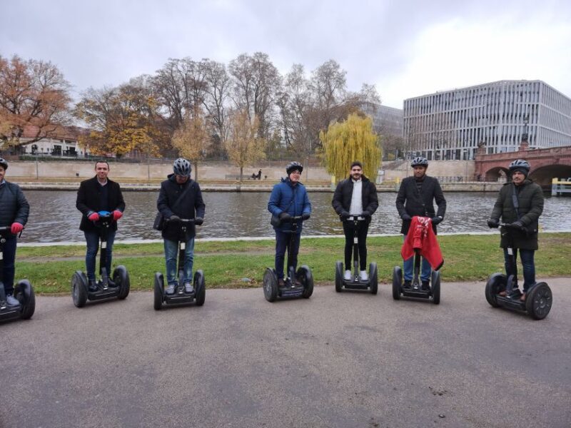 Berlin: 2-H VIP Private Guided Segway Tour - Key Points