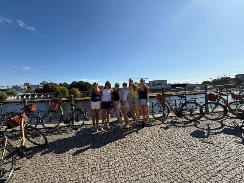 Berlin: 3-hour bike tour - A journey through time in the capital - Exploring Berlin on Two Wheels