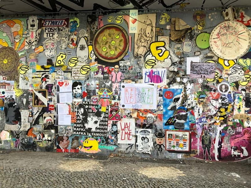 Berlin: Alternative & Street Art Tour - Key Points