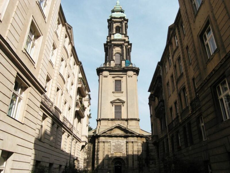 Berlin: Backyards of Berlin 2-Hour Tour - Key Points  