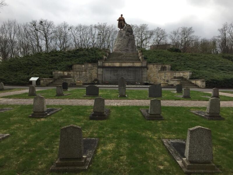 Berlin: Battle for Seelow Heights WW2 tour -Clash of Titans - The Experience in Detail