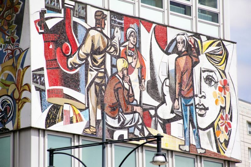 Berlin: Berlin Wall and the Cold War Walking Tour - Practical Details and Value