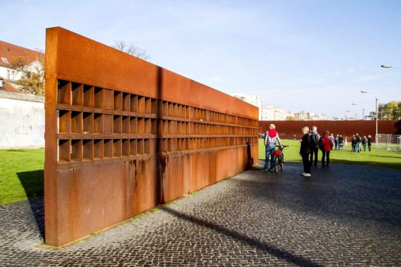 Berlin: Berlin Wall Tour Berlin East West - Detailed Breakdown of Key Stops