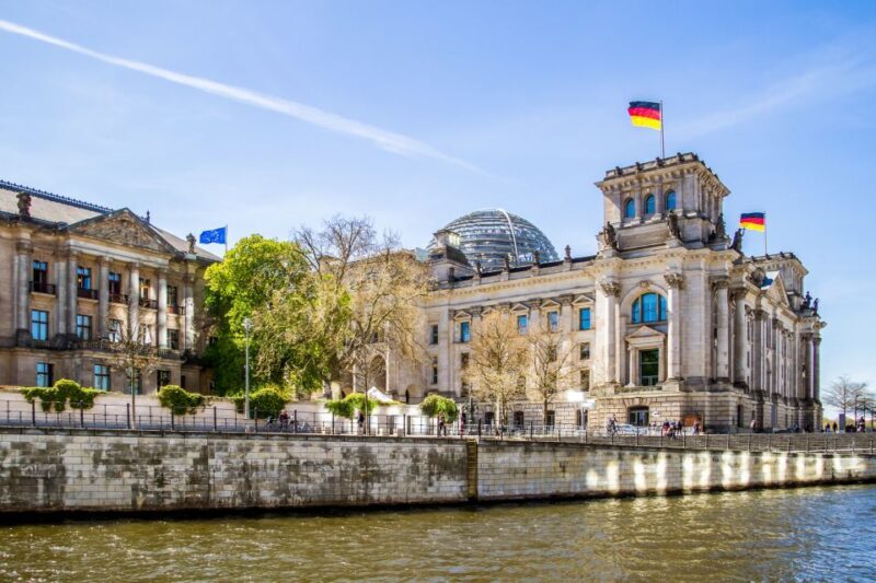 Berlin: Boat Tour Along the River Spree - Authentic and Practical Insights from Reviewers