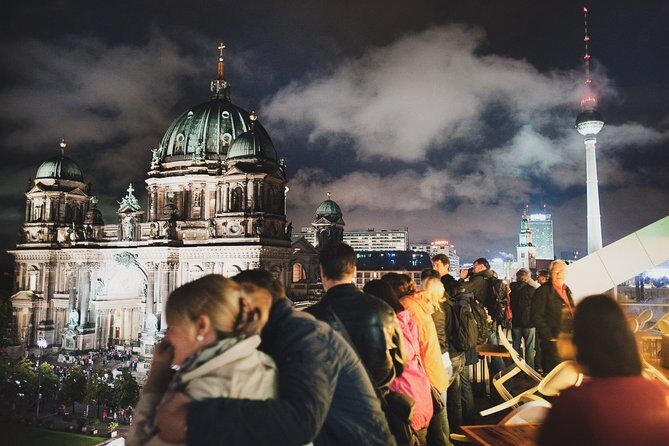 Berlin by Night Private Tour - All Must-See Sites Magically Lit Up at Night - Detailed Breakdown of the Itinerary