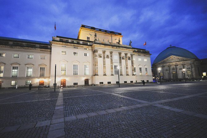 Berlin by Night Private Tour - All Must-See Sites Magically Lit Up at Night - The Experience: What It Feels Like to Walk Berlin at Night