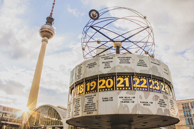 Berlin by Night Private Tour - All Must-See Sites Magically Lit Up at Night - Practical Tips for the Tour