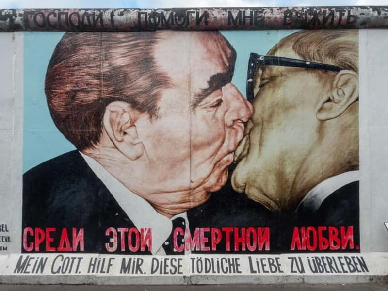 Berlin: City's Highlights Walking Tour - Berlin: Citys Highlights Walking Tour — A Practical Guide for History Enthusiasts