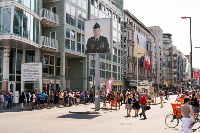 Berlin: Cold War History and Berlin Wall Guided Walking Tour - Who Should Consider This Tour?
