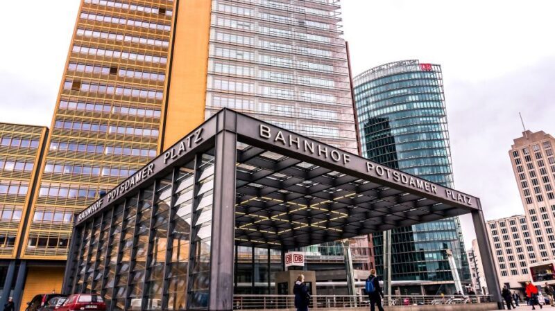 Berlin: David Bowie in 1970s West-Berlin - The Itinerary in Detail: What to Expect