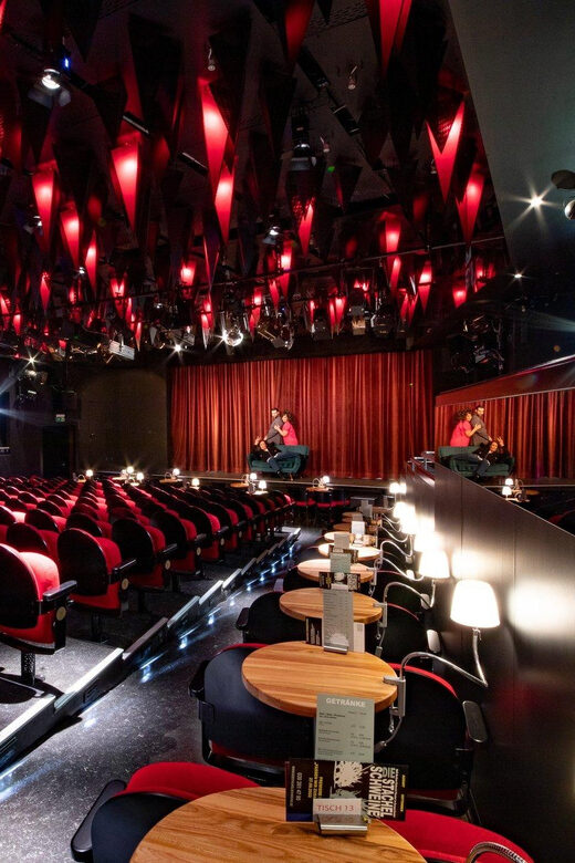 Berlin: Die Stachelschweine - Frank Lüdecke - Träumt Weiter - Why This Tour Stands Out