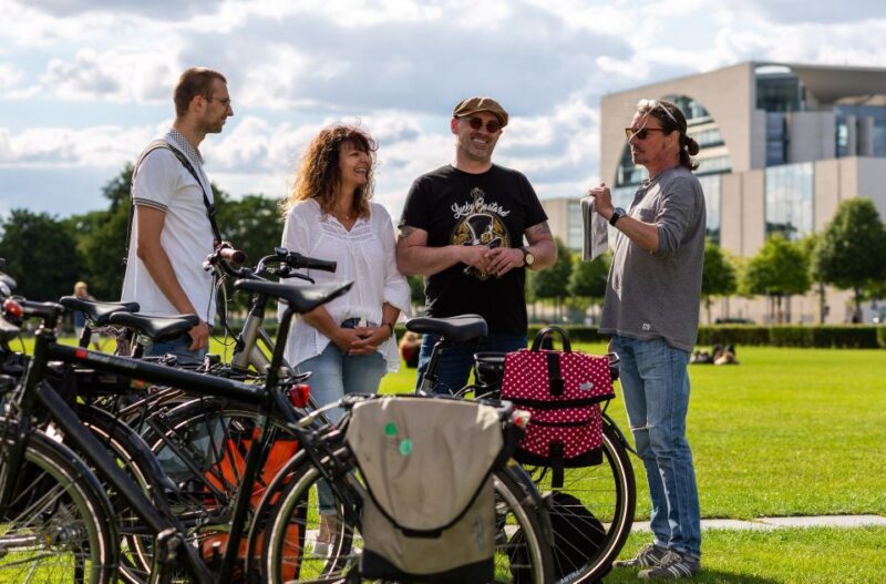 Berlin: E-Bike Tour of the Berlin Wall and Mitte Highlights - Practical Details and Tips