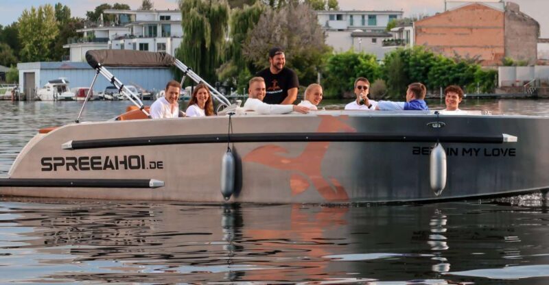 Berlin: Electric Boat Rental for self-driving 2 hrs - Exploring Berlin’s Hidden Waters: Electric Boat Rental on Müggelsee