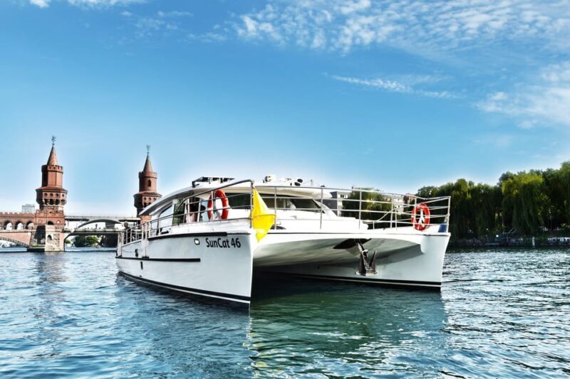 Berlin: Exclusive Boat Tour on a Solar-Powered Catamaran - Key Points