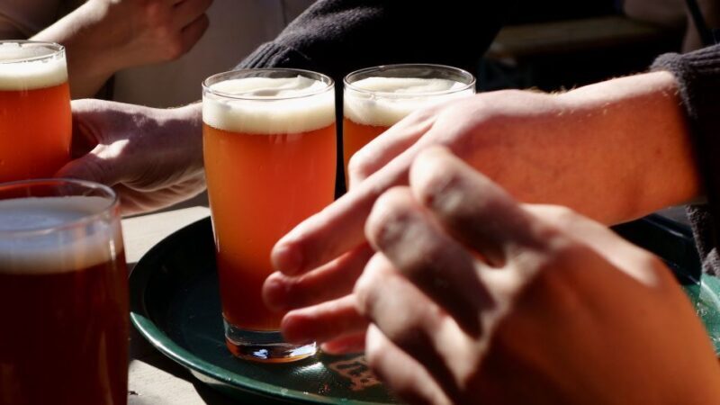 Berlin: Guided Craft Beer & Cultural Tour With Snacks - Analyzing the Value and Practical Aspects