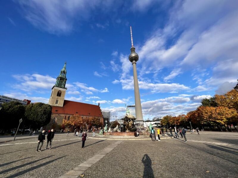 Berlin: Guided Walking Tour in English - Exploring the Old and New: Medieval Remnants and the Royal Palace