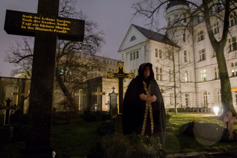 Berlin: Haunted Guided Tour in German - What to Expect from the Haunted Guided Tour in Berlin