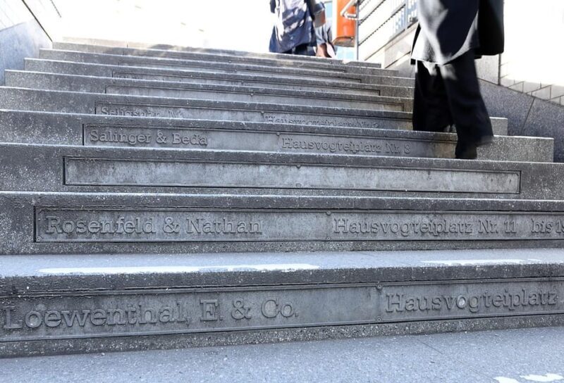 Berlin: Hidden gems around the Gendarmenmarkt - Guided walking tour - Authentic Experiences and Reviewer Insights