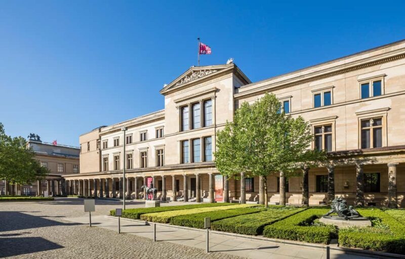 Berlin: Highlights Neues Museum Guided Tour - Key Points