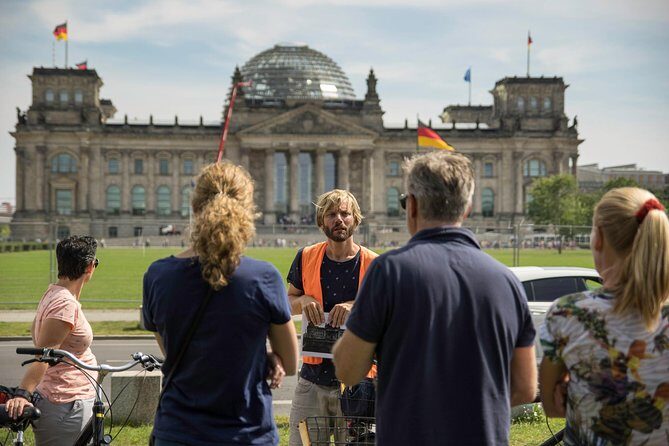 Berlin Highlights Sightseeing Bike Tour in Small Groups - Who Would Love This Tour?