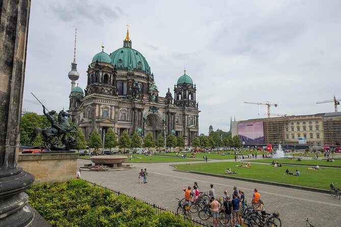 Berlin Highlights Sightseeing Bike Tour in Small Groups - Final Thoughts