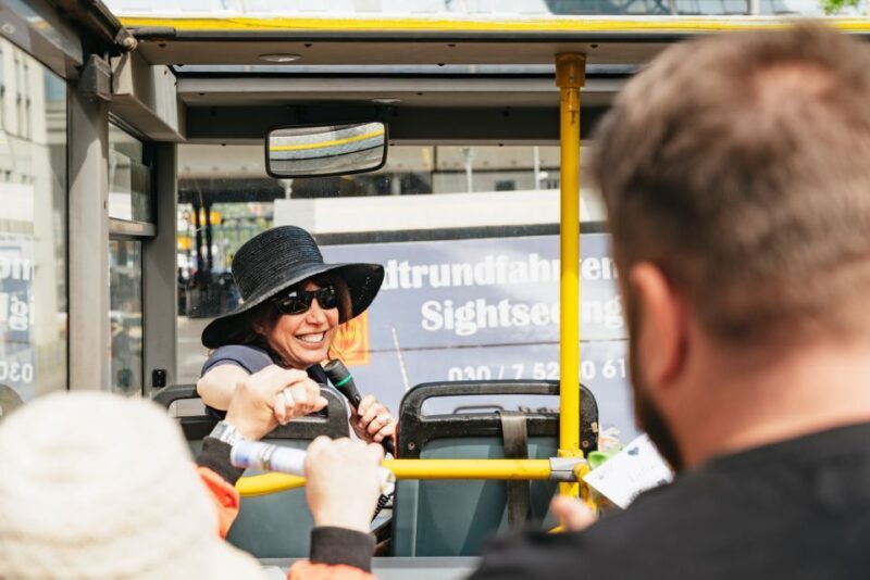 Berlin: Hop-on Hop-off Bus Tour with Live Commentary - The Value of Live Commentary