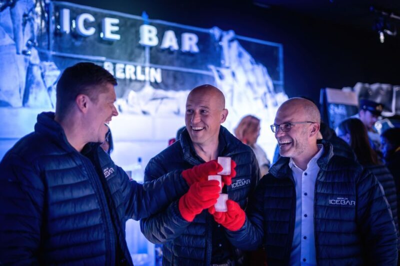 Berlin: Icebar Entrance with Complimentary Drinks - What to Expect at Berlin’s Icebar