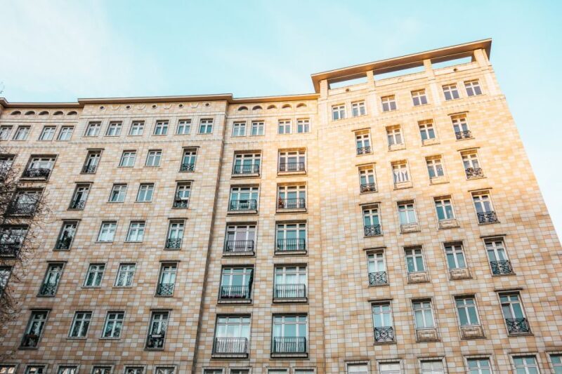 Berlin: Karl-Marx-Allee 2-Hour Tour - Who Should Consider This Tour?