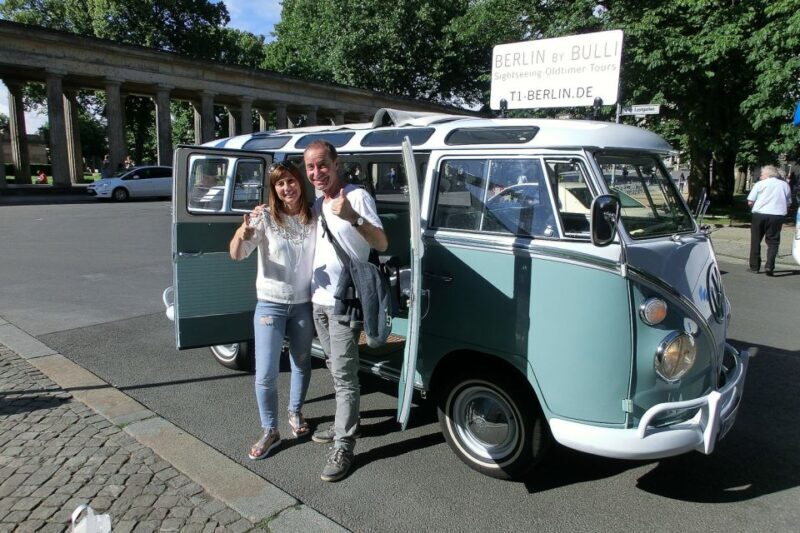 Berlin: Private Sightseeing Tour in Iconic Oldtimer VW Bus - Who Will Love This Tour?