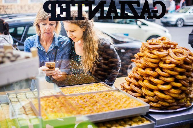 Berlin Private Walking Food Tour With Locals: the 10 Tastings - Food Quality and Variety