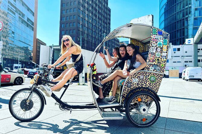 Berlin Rickshaw Tours Historical & Photo City Tour 120min - Sightseeing - Who Will Love This Tour?