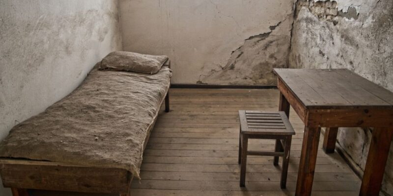 Berlin: Sachsenhausen Concentration Camp and Potsdam Tour - FAQ