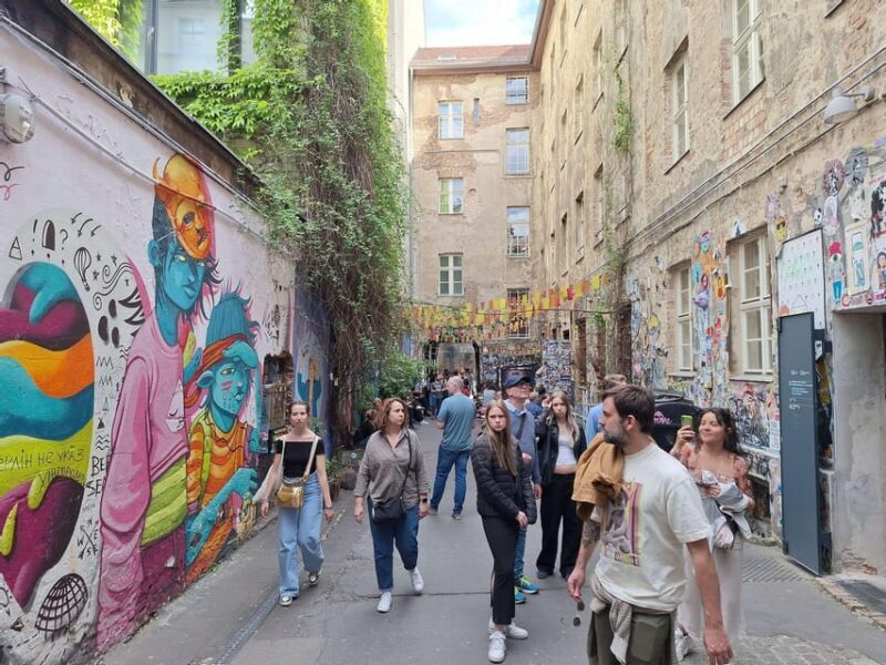 Berlin: Secrets of Berlin Bike Tour - An In-Depth Look at the Tour Itinerary