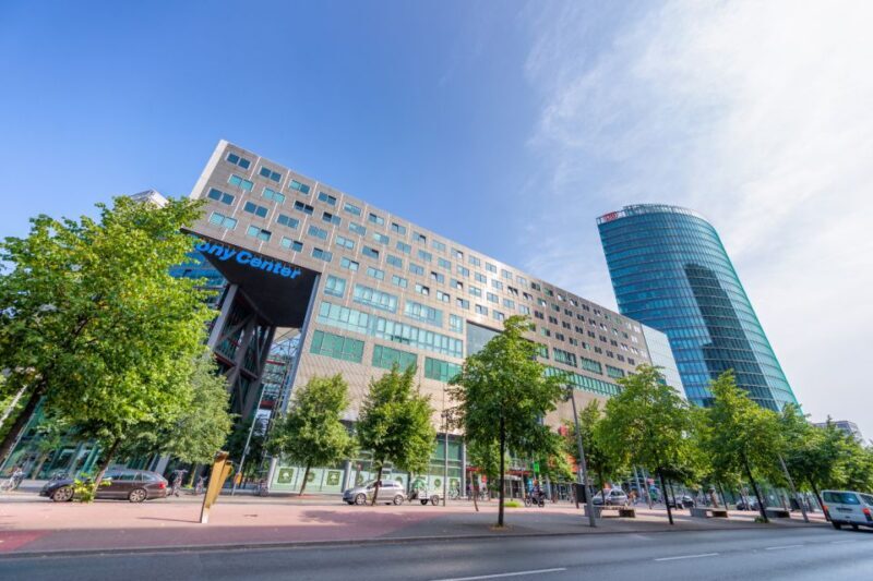 Berlin: Self-Guided Family and School Class Scavenger Hunt - Practical Considerations