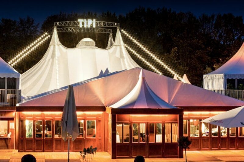 Berlin: Show at the Tipi am Kanzleramt - What Sets This Experience Apart?