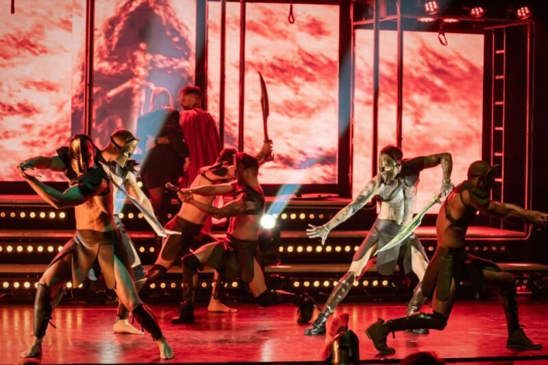 Berlin: SIXX PAXX Men´s Performing Arts Show - FAQ