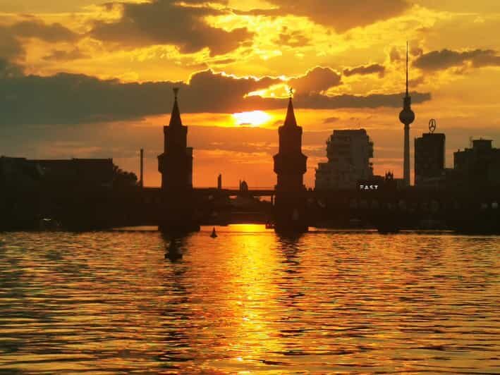 Berlin: Solar Powered Sunset Catamaran Cruise & Audio Guide - Key Points