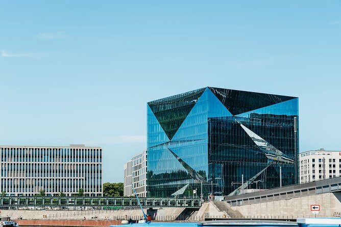 Berlin Spree River Sightseeing Cruise Experience - Who Should Consider This Tour?