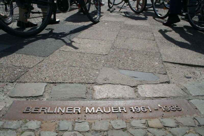 Berlin: The Wall and Third Reich Guided Bike Tour - Why This Tour Works