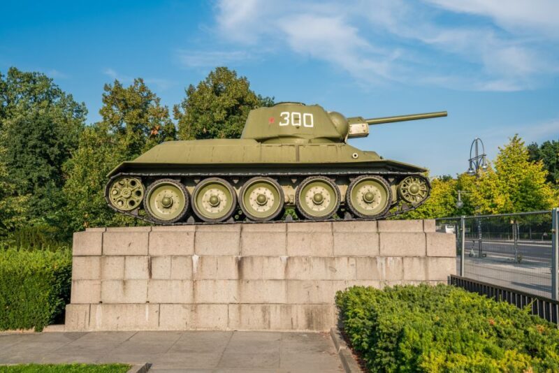 Berlin: Third Reich & Cold War Guided Walking Tour - Frequently Asked Questions