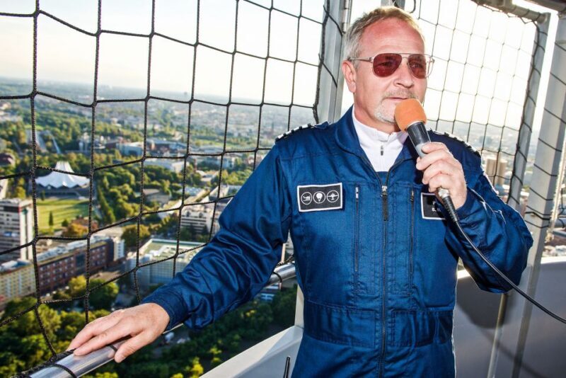 Berlin: Ticket for World Balloon with Perfect View - An Overview of the Berlin World Balloon Experience