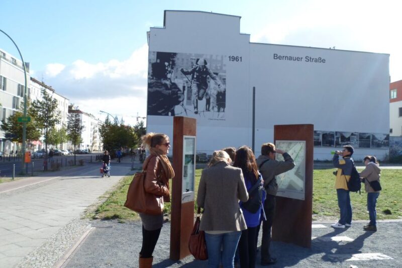 Berlin Wall: Small Group Guided Tour - Exploring Berlin’s Wall: A Small Group Guided Tour