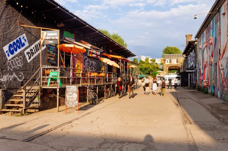 Berlin's Alternative Side: The Urban Jungle Tour - An In-Depth Look at the Tour Experience