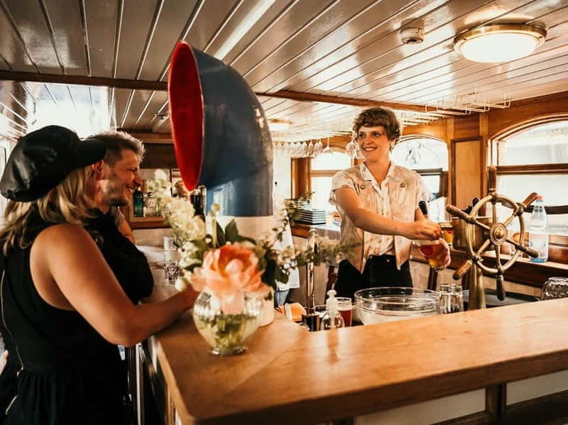 Berlin's Wild East: Nightlife & Counterculture Boat Tour - The Itinerary Breakdown
