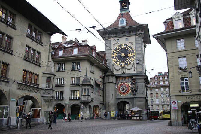Bern Private Walking Tour with a Local Guide - Exploring Bern with a Private Guide: A Deep Dive into the Capital’s Charm