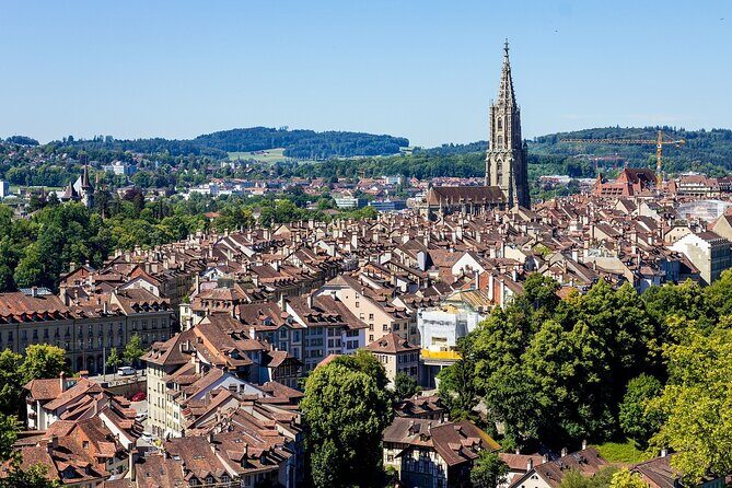 Bern Walking Tour: Explore Top Sights & Hidden Gems - Bern Cathedral: Gothic Grandeur
