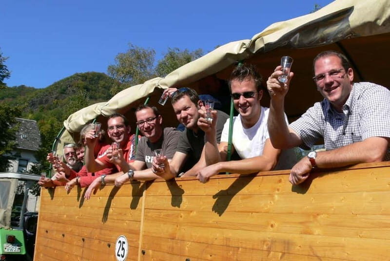 Bernkastel: Boat and covered wagon ride from/to Bernkastel-Kues - An In-Depth Look at the Tour Experience  